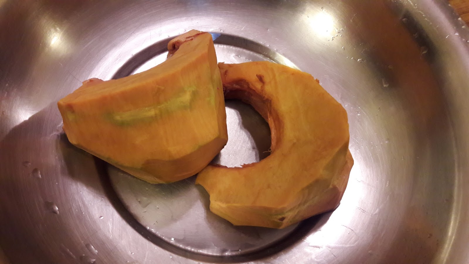 Sweet Pumpkin Rotti / Roti / Cheeni kayi thalipittu