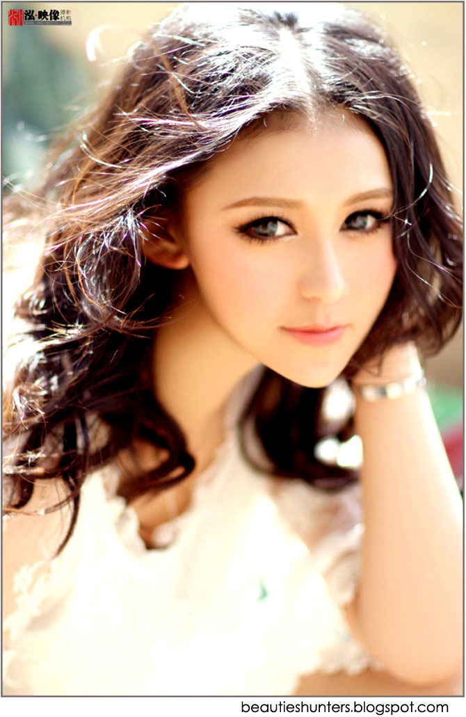 Beauties Hunters: Ren Li Meng, 任丽萌