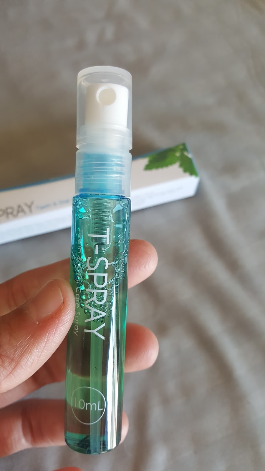 My Product Reviews: T-SPRAY Cosmetic Teeth & Breath Spray from Toothfilm