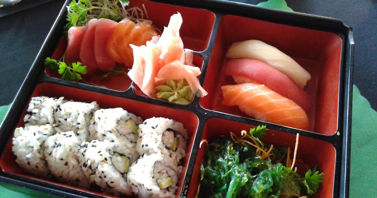 FRIED CHICKEN LIPS: Apple House Best Seafood and Sushibar