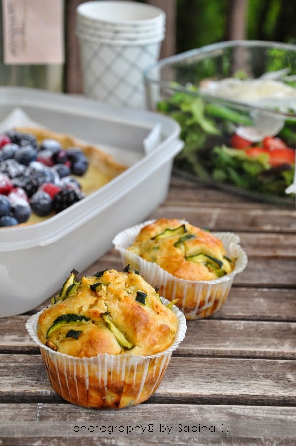 Due bionde in cucina: Muffin con zucchine, pomodorini confit e ...