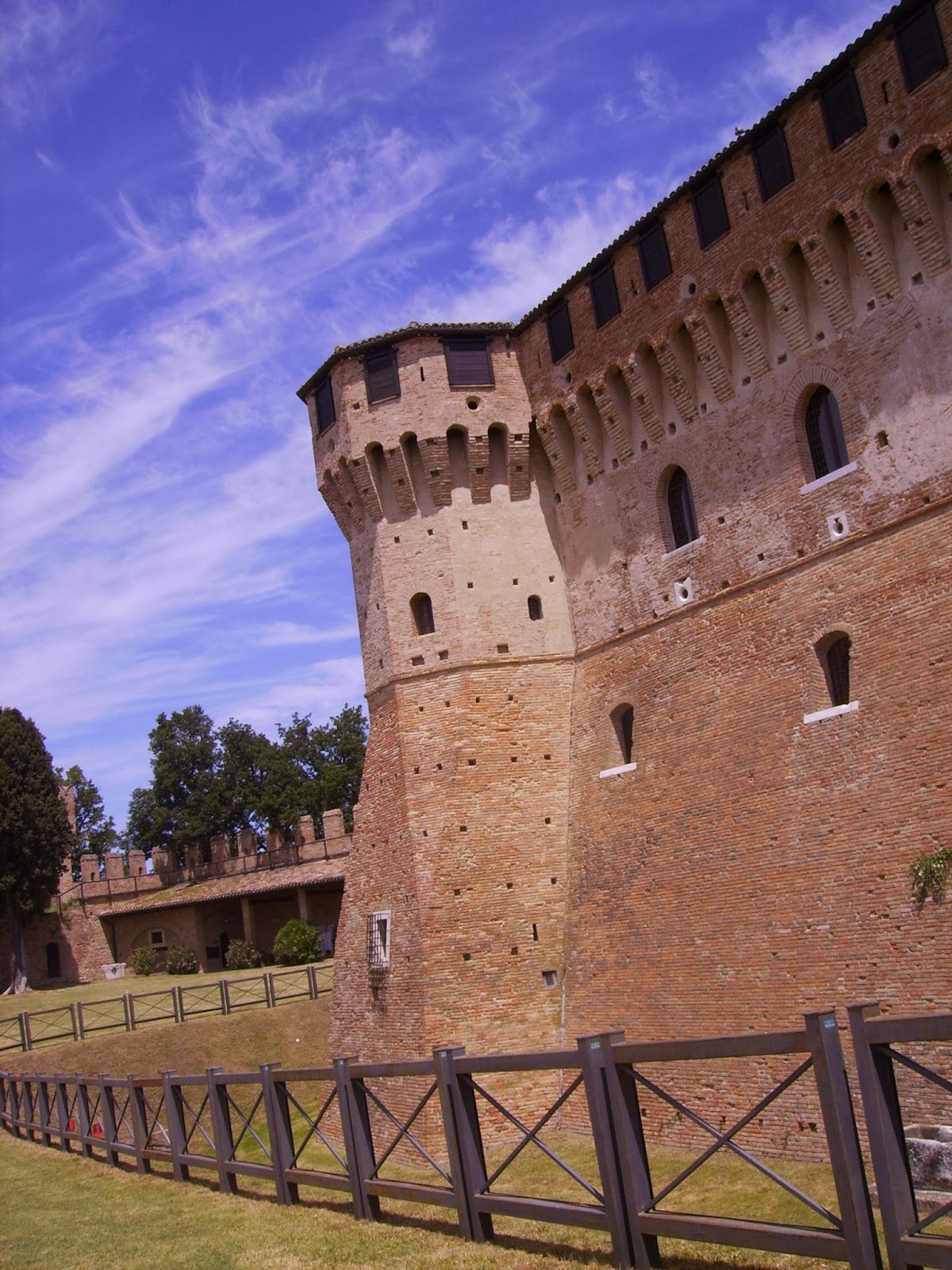 Circolo Culturale Italiano: Gradara e la leggenda di Paolo e Francesca