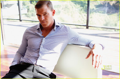 VIDEOS: Get to know more about Alan Ritchson (Gloss) and watch his ...