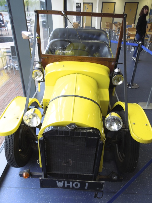 Hollywood Movie Costumes and Props: Doctor Who's vintage roadster ...