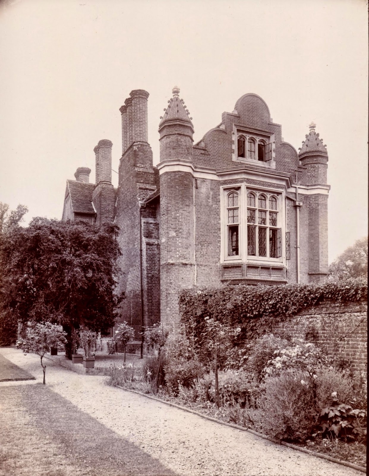 ESAH160: Stanstead Hall, Halstead: 1909