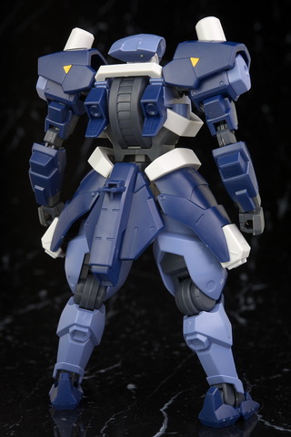 Review: HG 1/144 Hyakuren by Hacchaka