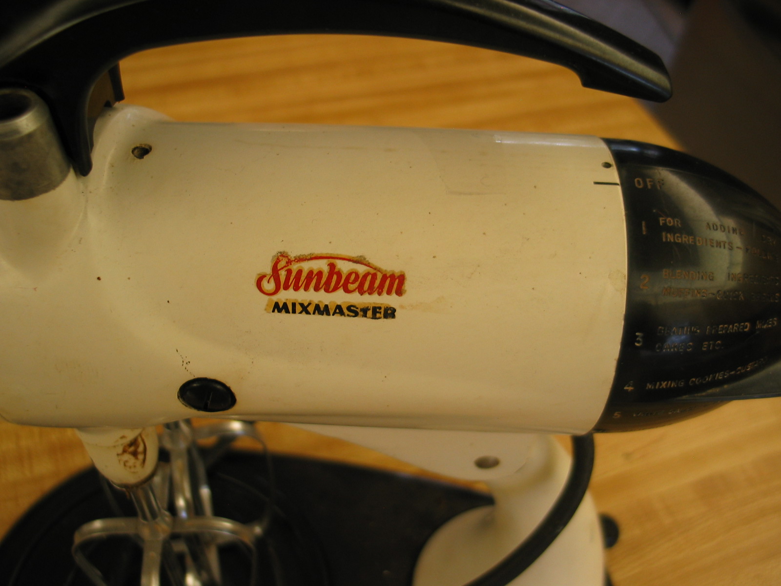 Dave's Mid Century Stuff: The First Post: Sunbeam Mixmaster, Model 11