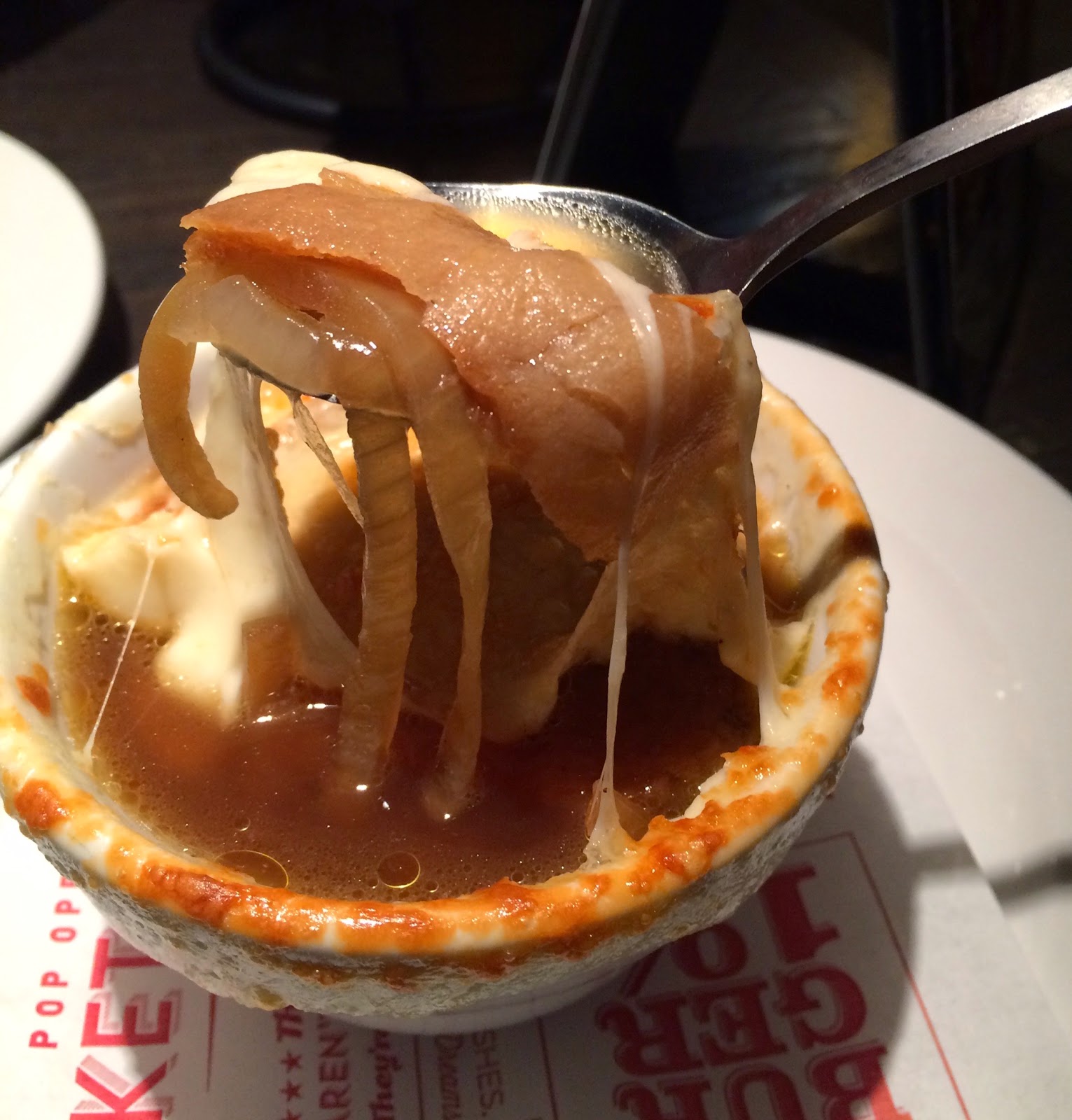 French Onion Soup From Red Robin / レッドロビンのフレンチオニオンスープ ~ I'm Made of ...