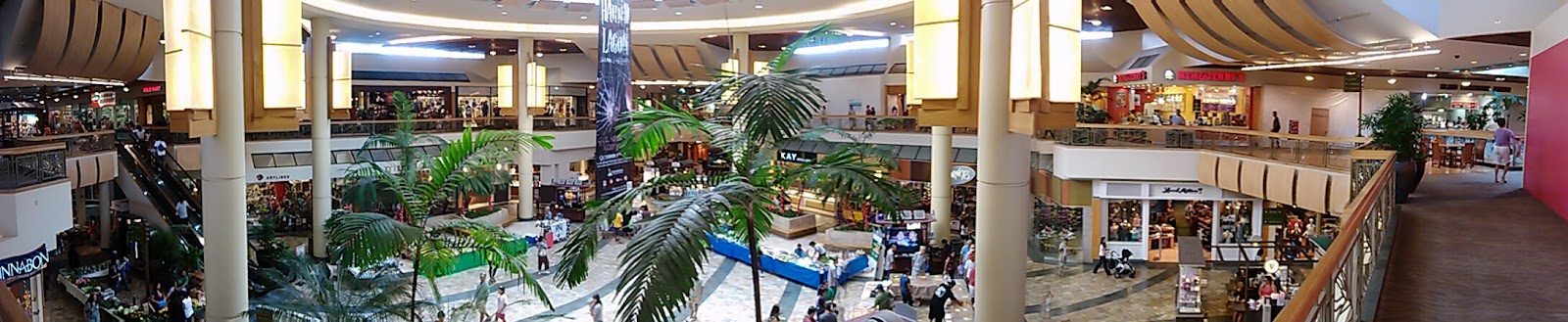 Face of the Day: Eye Candy (and Randomness) - thefabzilla