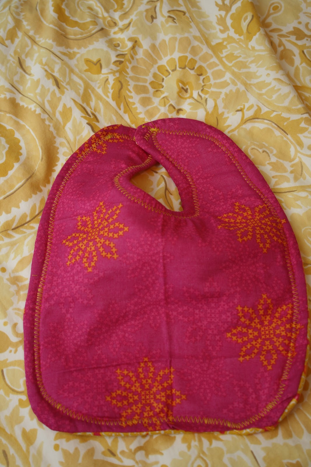 How to Make A Bib (Very Easily) - The Chirping Moms