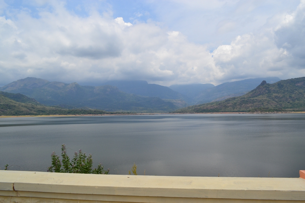Tamilnadu Tourism: Manimuthar Dam, Kallidaikurichi