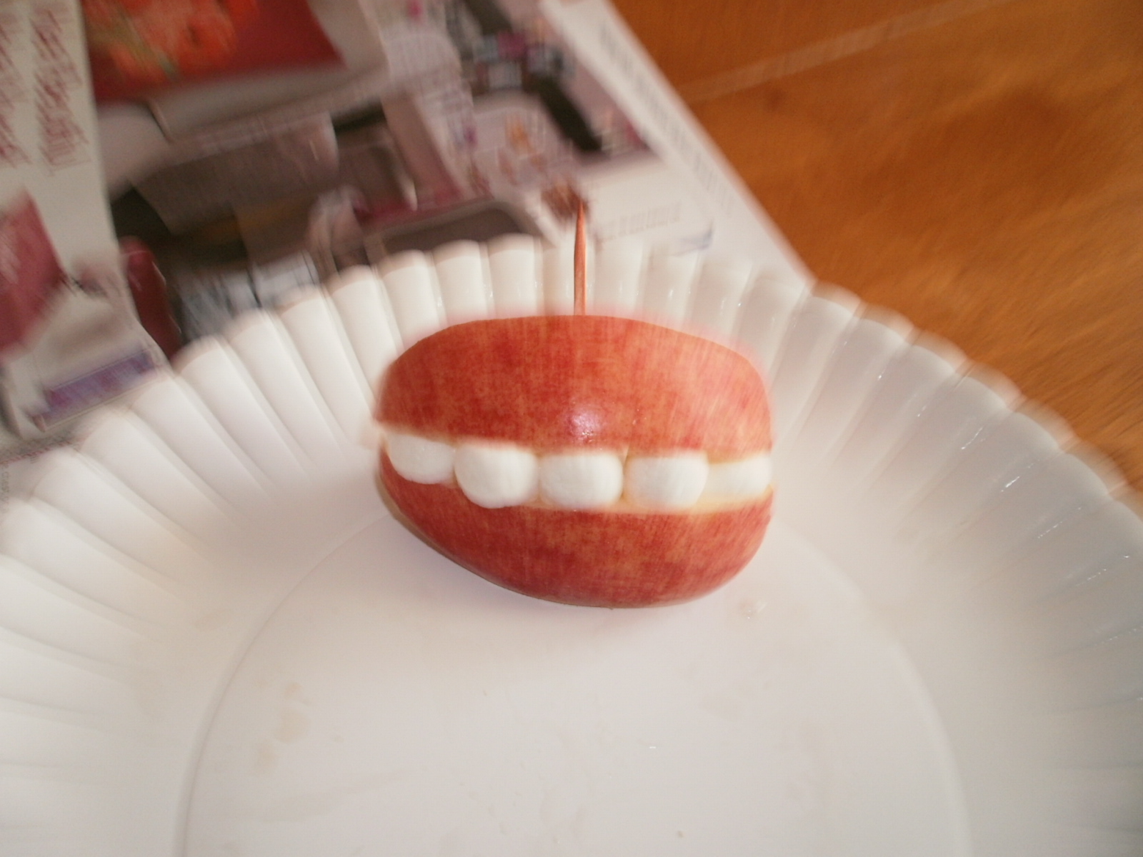 Little Sprouts by Lindsay: Mouth Snack - Fun and Easy!