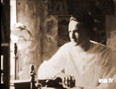 Candiles de la Red: Mircea Eliade visita el congreso de México.