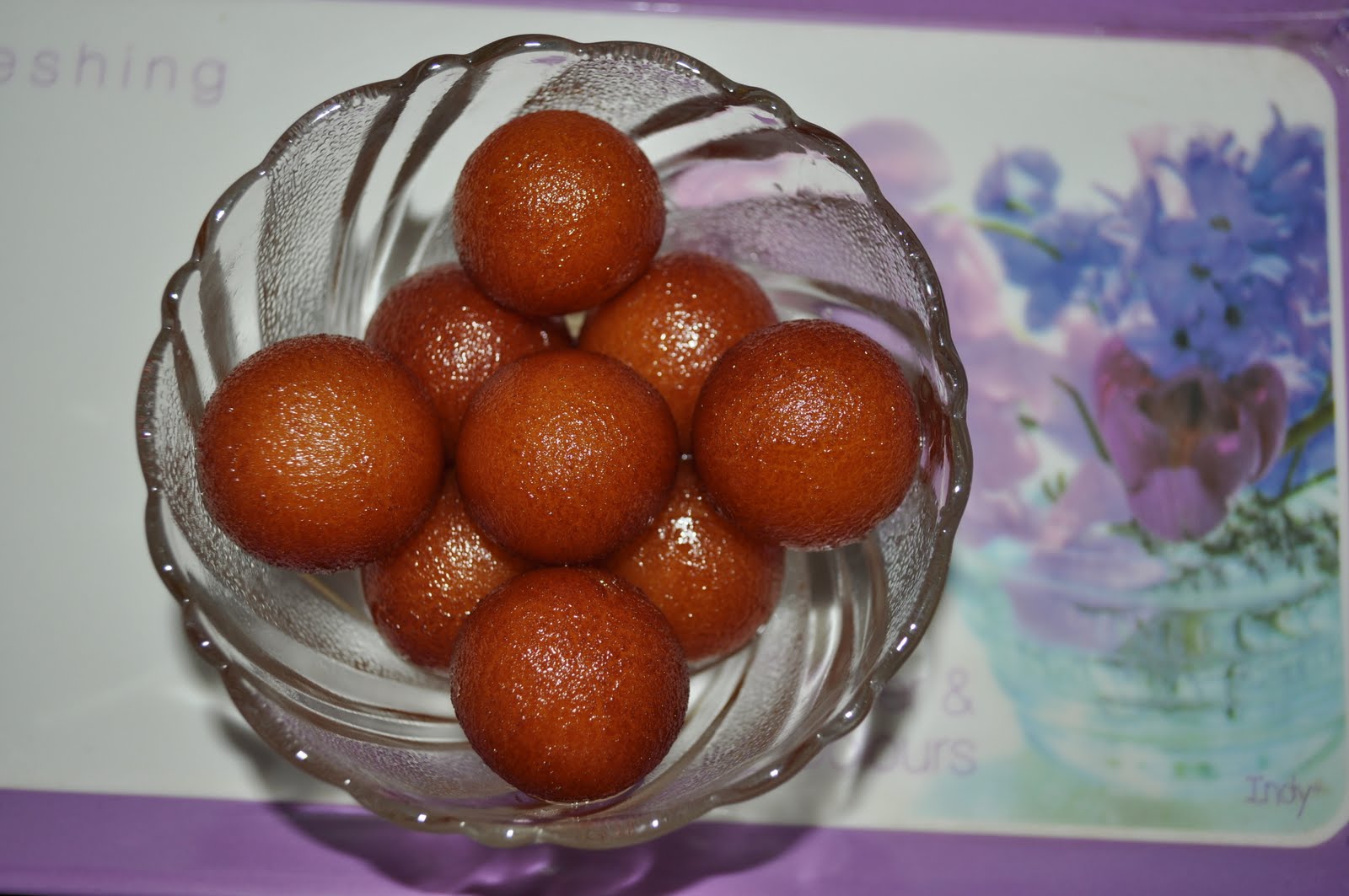 Spice n Sugar Tales: Meri favorite mithai...Gulab Jamun