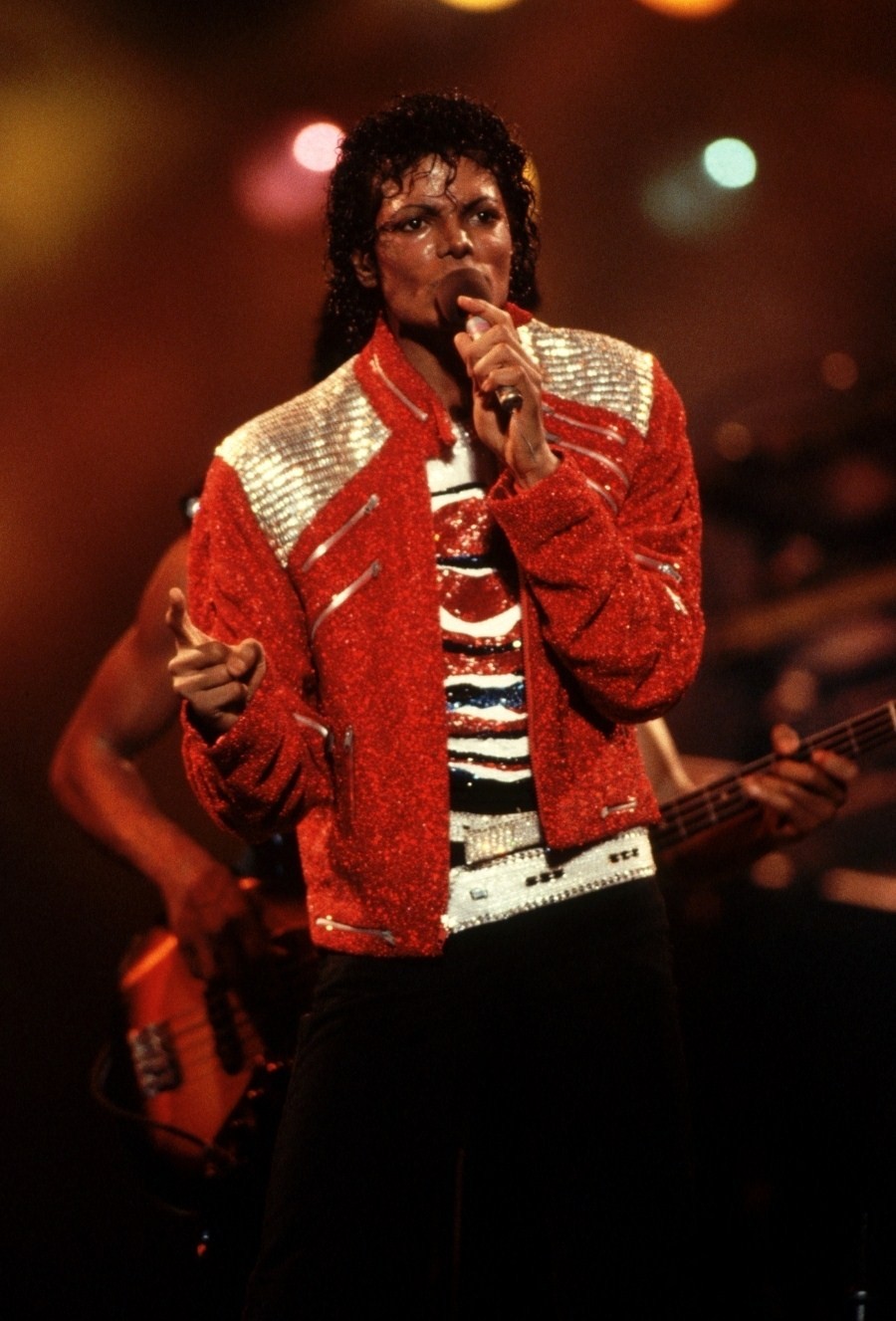 MJJ Photo Gallery: Michael Jackson - Victory Tour (The Jackson Tour)
