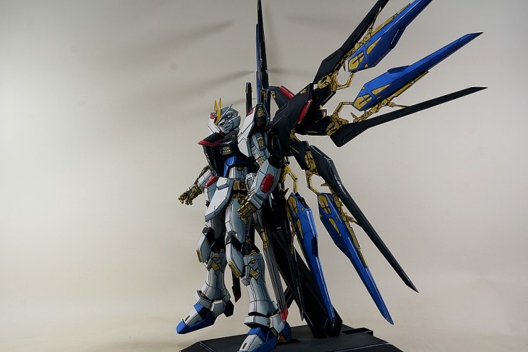 Custom Build: PG 1/60 Strike Freedom Gundam [Anime Style Paint Job]