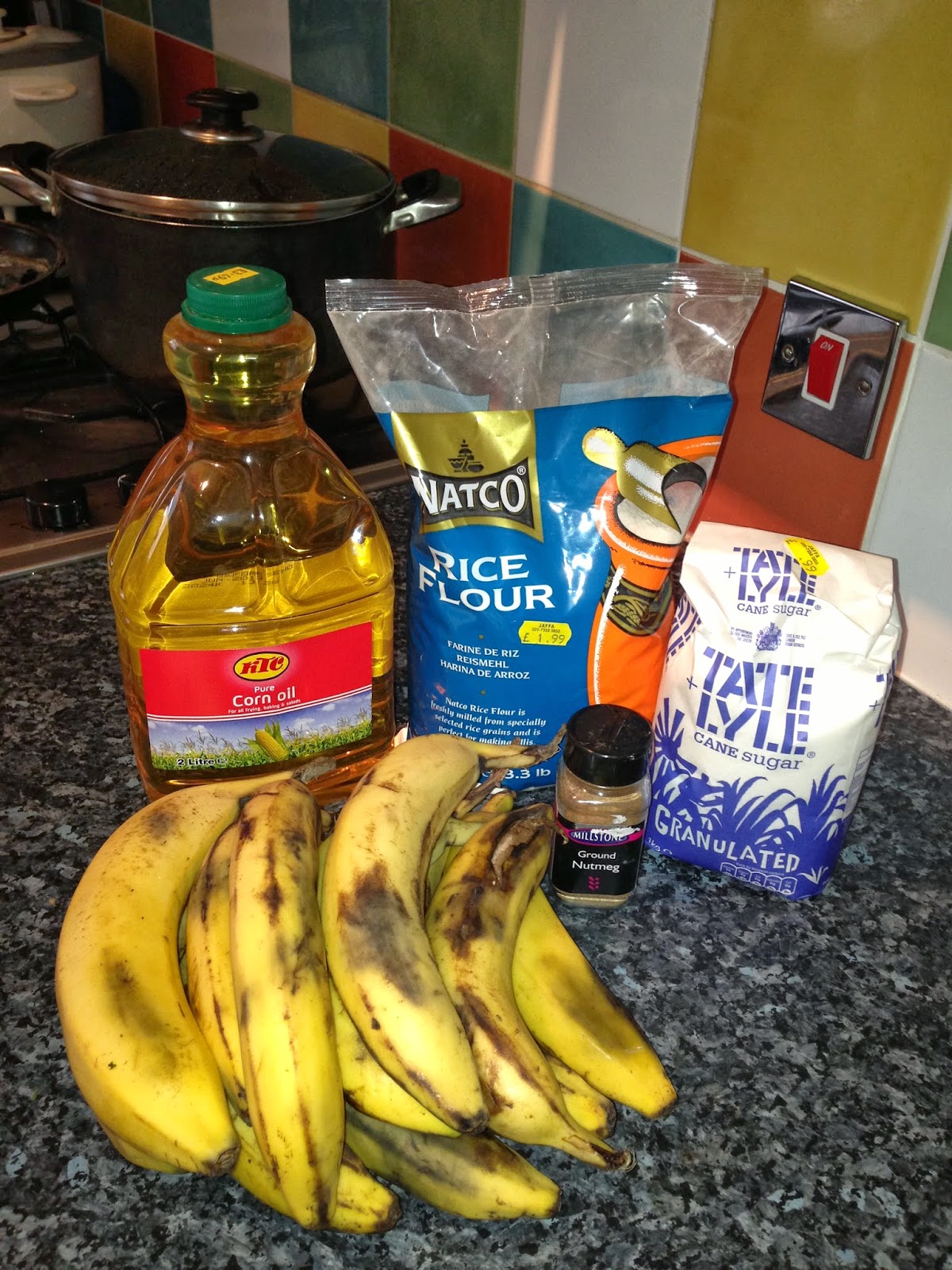 Nina's Cookery Corner: Sunday Snacking - Fried Plantain, Rice Akara ...