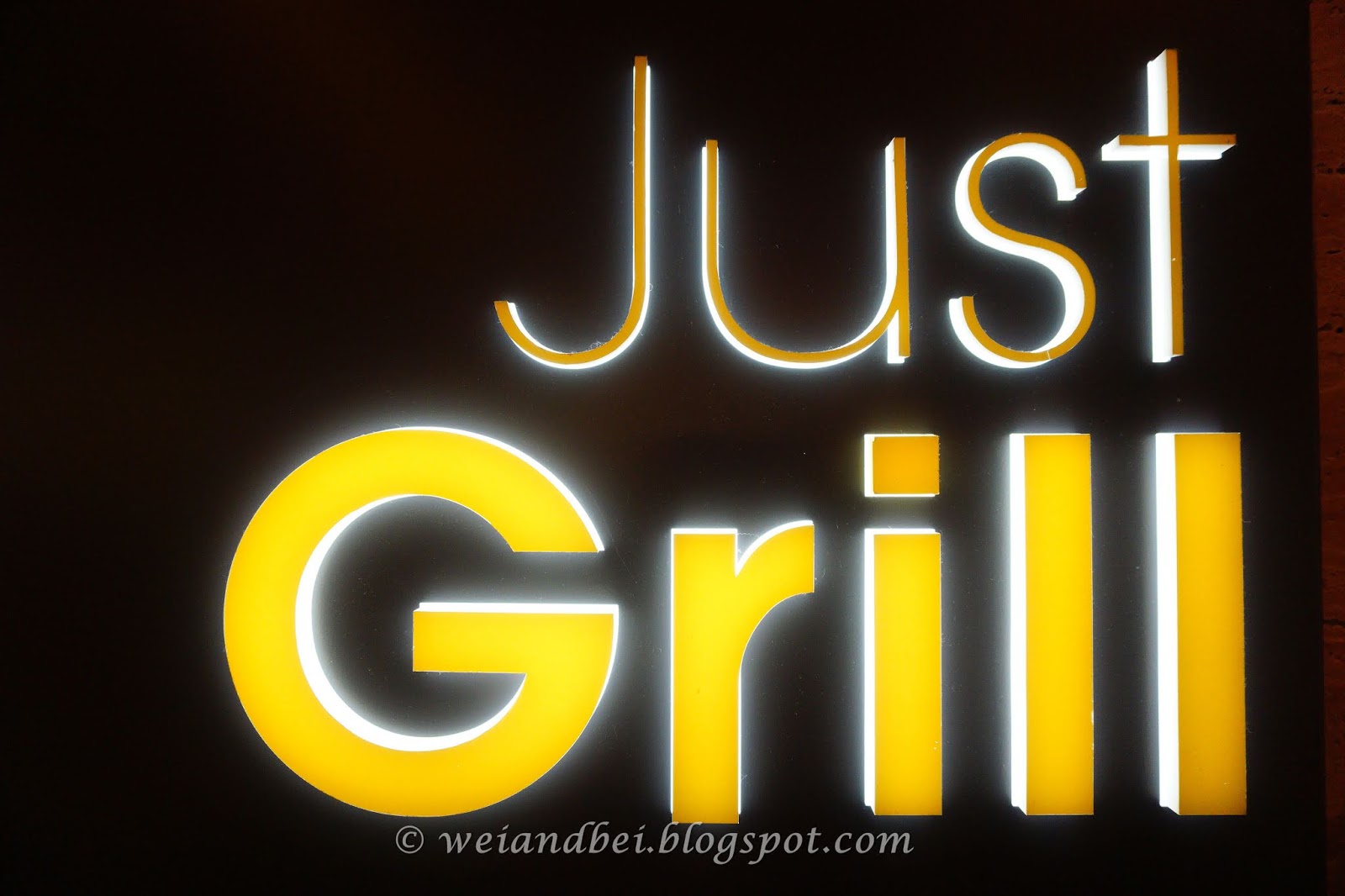 【食記】台北信義誠品 晶華酒店旗下館外餐廳 Just Grill牛排西餐 浪漫質感