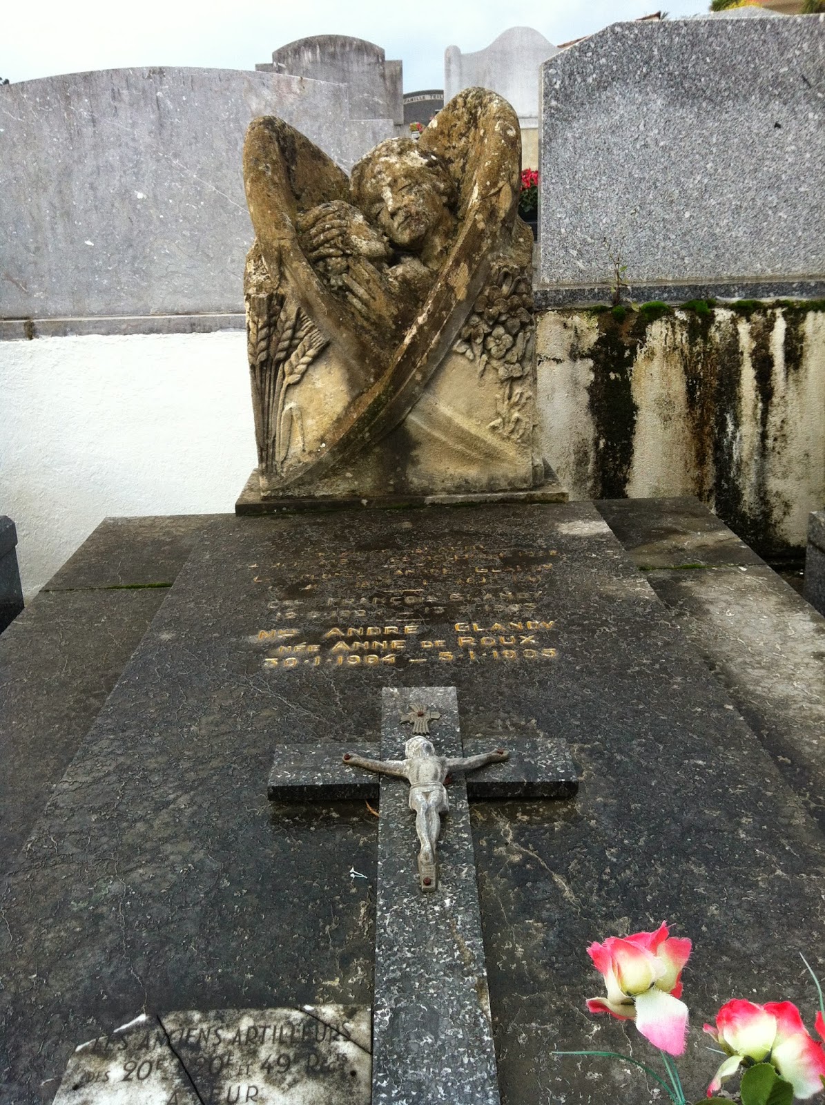 La Maison de PHILIPPI(Y) de BUCELLI(Y) d'ESTRÉES: La Maison de Roux ...