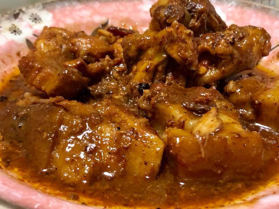 Adobo With Annato Oil ( Adobo Sa Atsuete) | Kocina De Pinay In Singapura