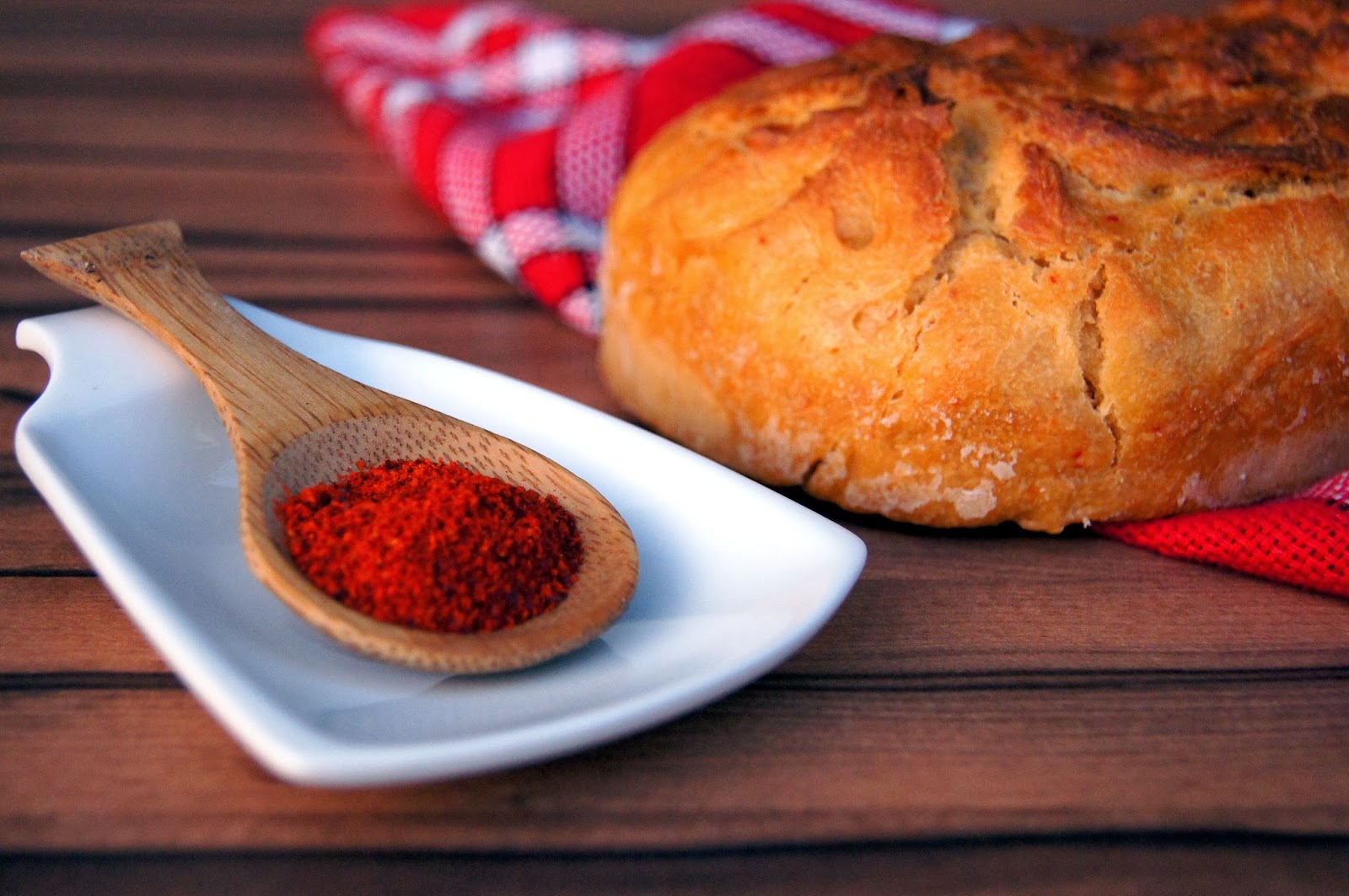 La Cocina de la Silbi: PAN DE PIMIENTO DE ESPELETTE