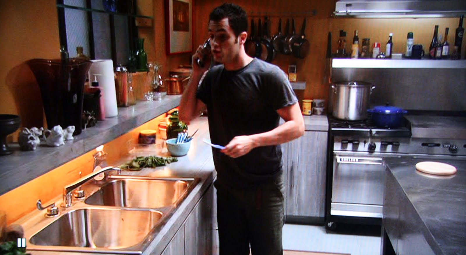 polaroid cupcake: television interiors: Gossip Girl (the Humphrey loft)