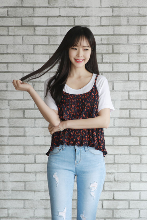 [Envylook] Tiered Floral Bustier Top | KSTYLICK - Latest Korean Fashion ...