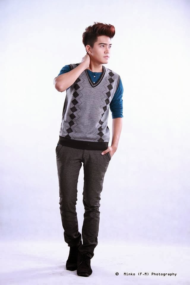 M y a n m a r H u n k s: Si Thu Win by Photo Min Ko (Flash Memo)