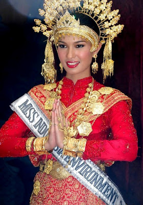 Profil dan Biodata Duma Riris Silalahi | Blog Azam