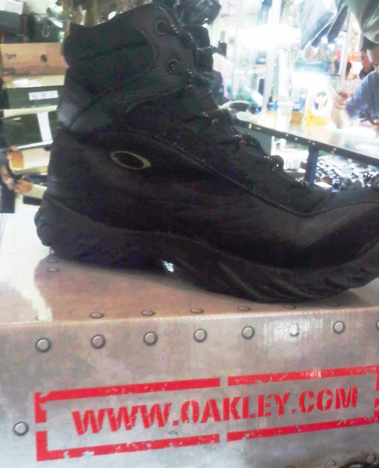 ALL STAR Store: SEPATU PDL OAKLEY 6 INCH