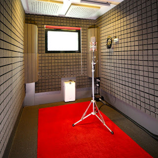 Waveform Acoustics: Designing a podcast recording studio