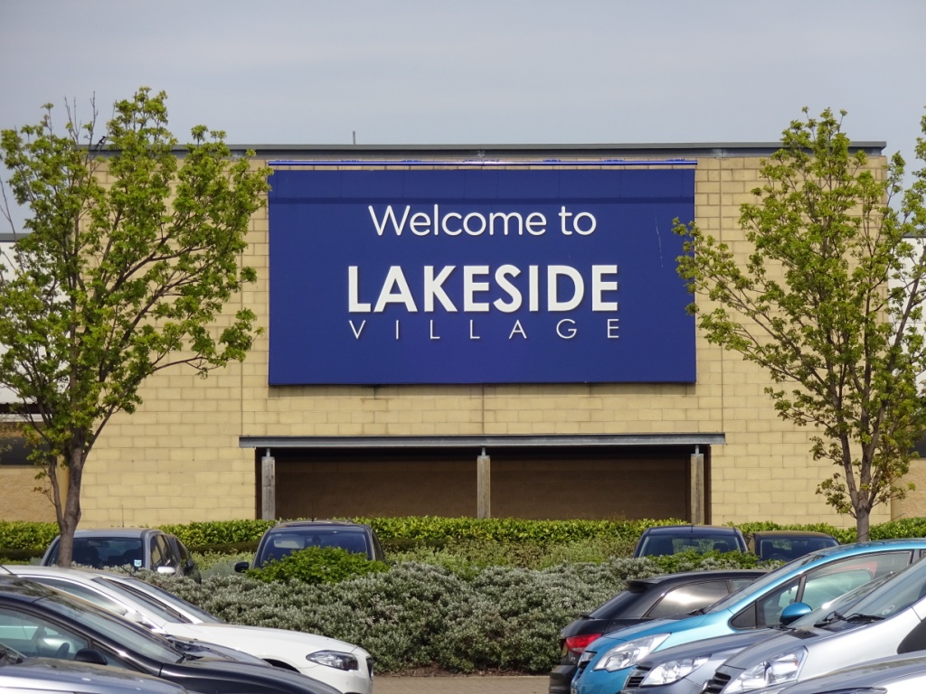 The Ham and Egger Files: Crazy Golf Adventure at Lakeside Shopping ...
