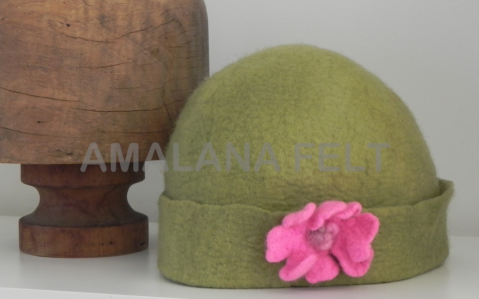 AMALANA FELT FIELTRO ARTESANAL: SOMBREROS DE FIELTRO - LANA MERINO AMALANA FELT FIELTRO ARTESANAL: SOMBREROS DE FIELTRO - LANA MERINO