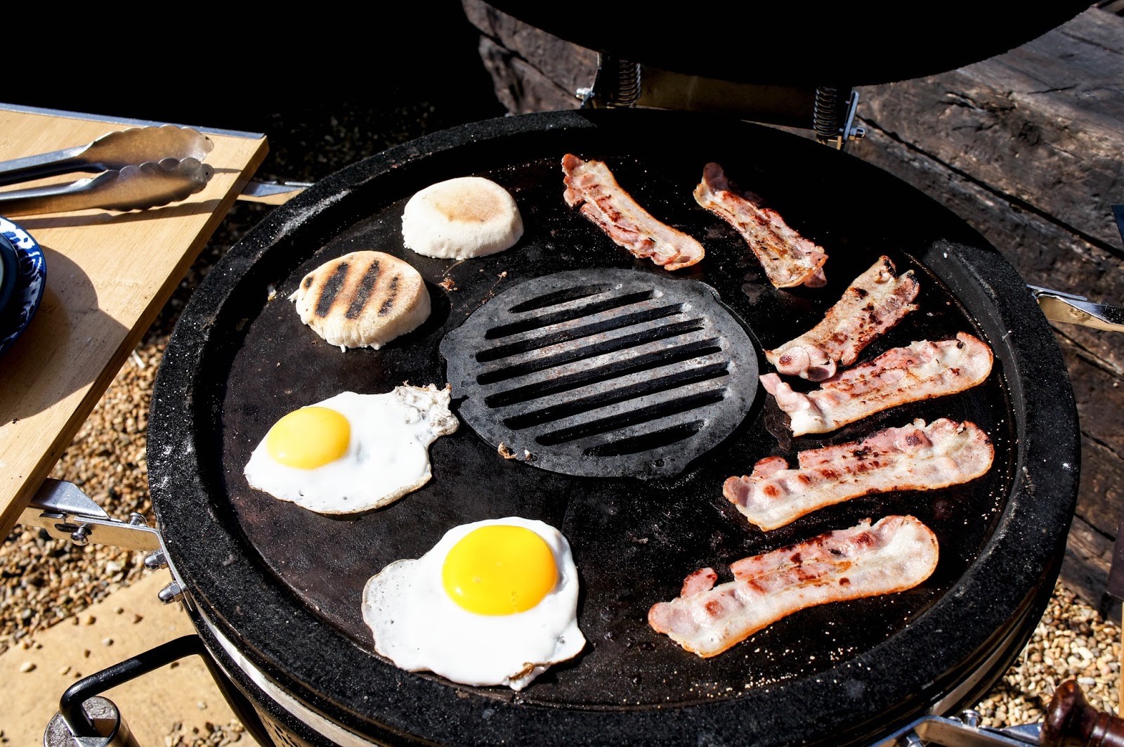 Wood Fired Cooking Adventures: The HELLFIRE HALO - Cast Iron Bbq Grill ...