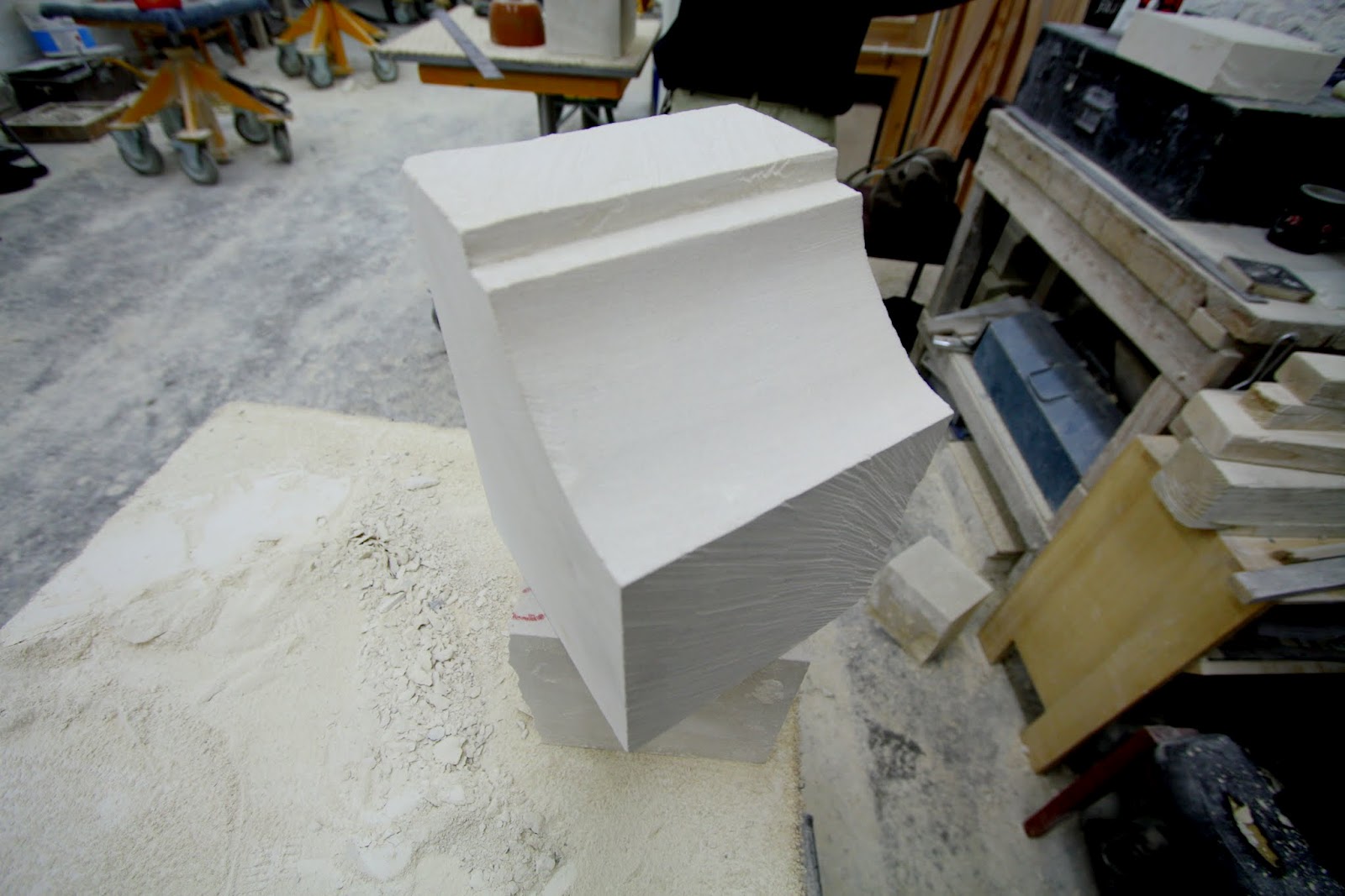 Lindy Weston: The Principle of Stone Cutting