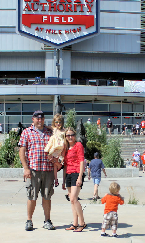 The DeLorme Family: August 2012