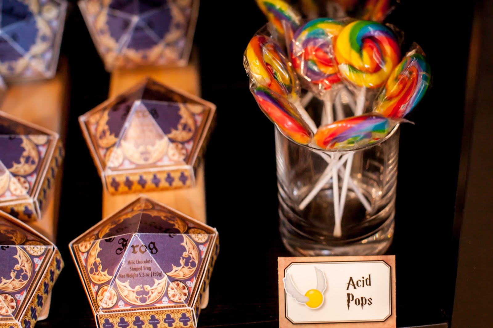The Party Wall: Harry Potter-inspired party, Part 2: Dessert table ...
