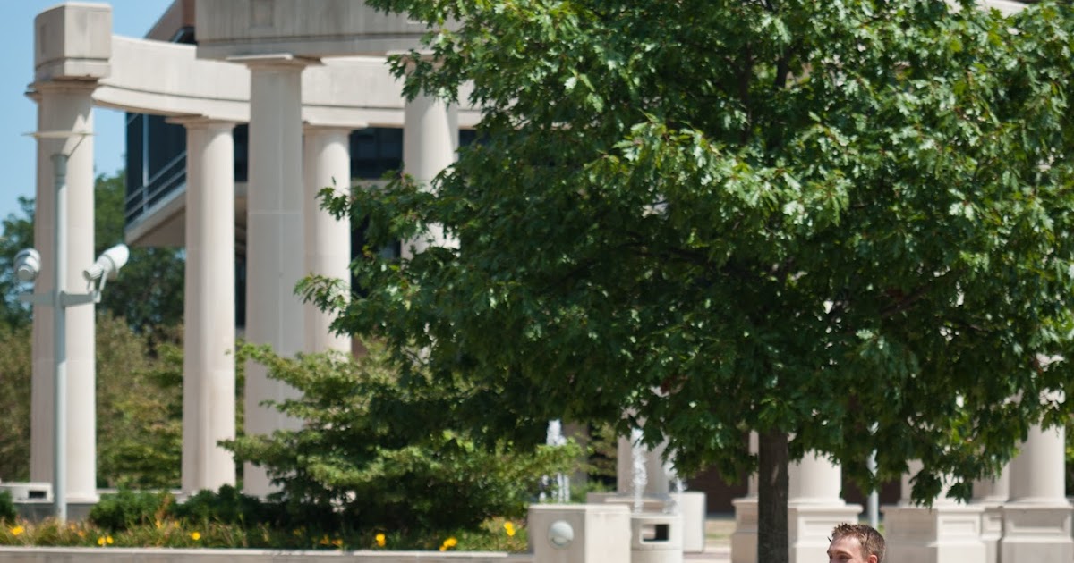 UIS News: U.S. News & World Report ranks UIS second among public ...