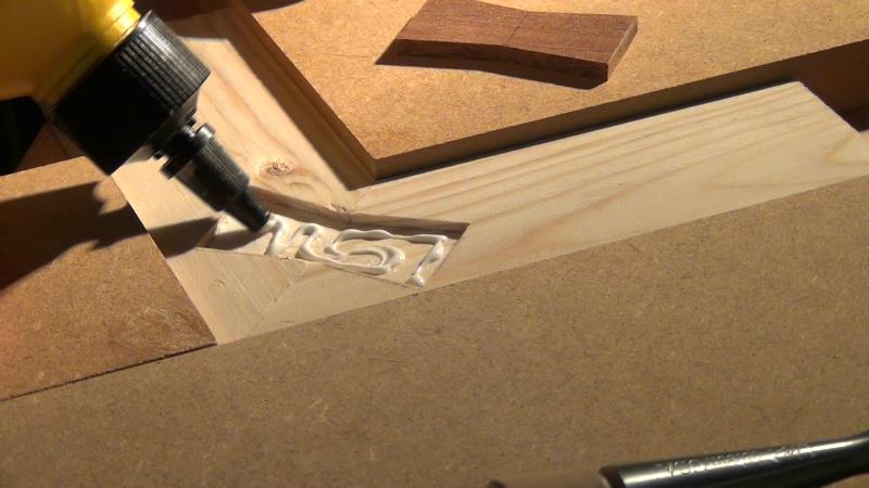 Hand Cut Joints: Butterfly Keyed Mitre