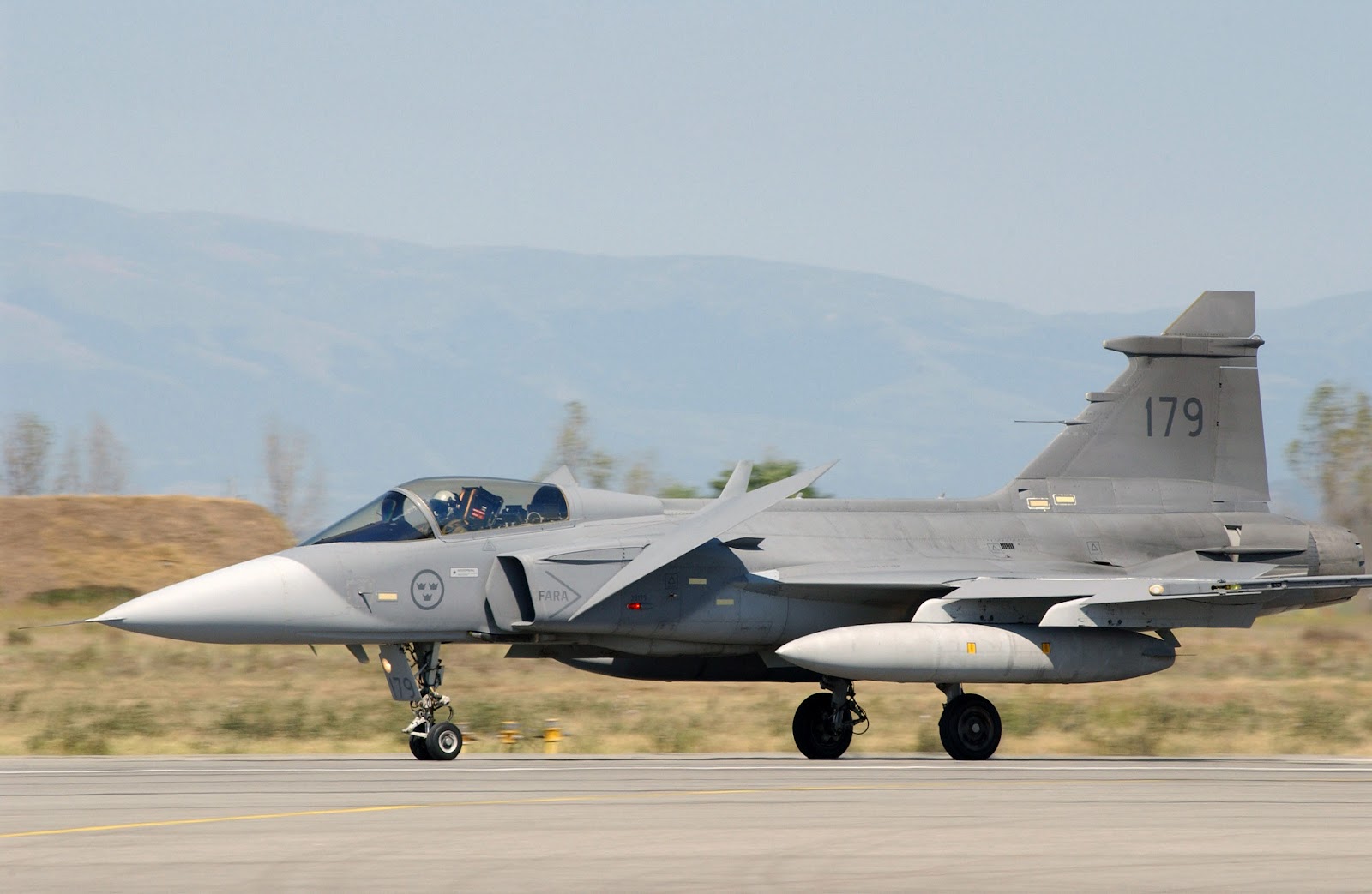 Naval Open Source INTelligence: Pilots eye Gripen fighter jet