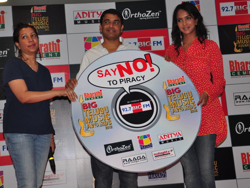 Laxmi Prasanna and Dil Raju At Anti Piracy Song Launch Stills Photos ...