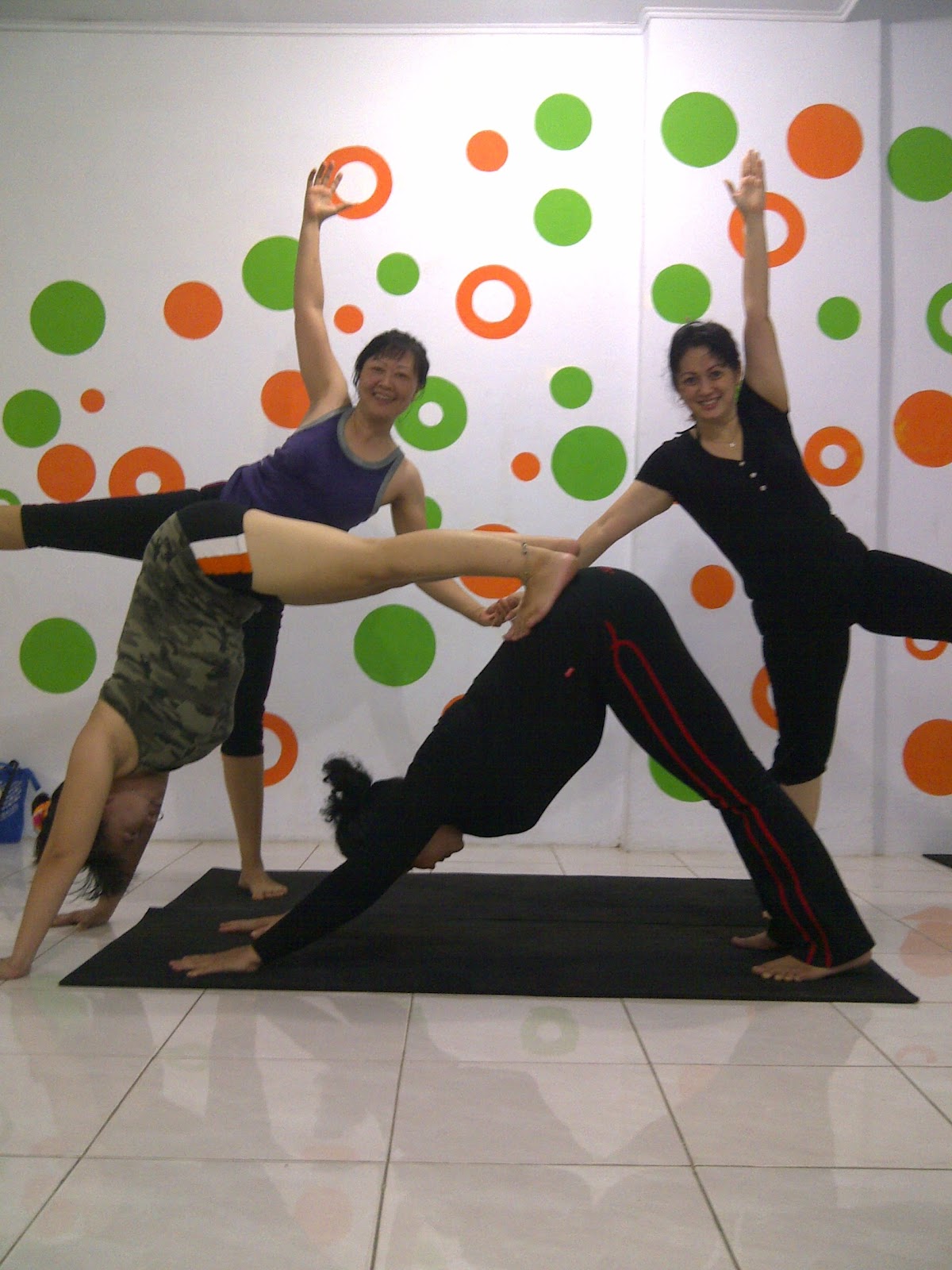 Sanggar Senam Indah: Sanggar Senam Indah -Yoga