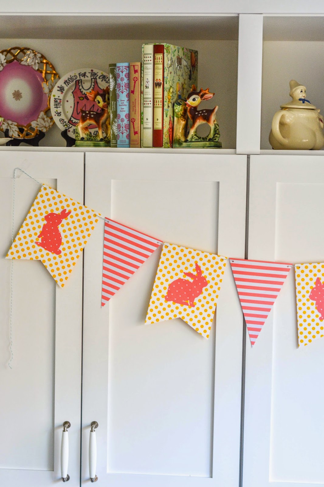 Aesthetic Nest: Crafting: Easter Bunny Banner and Free Bunny Template ...