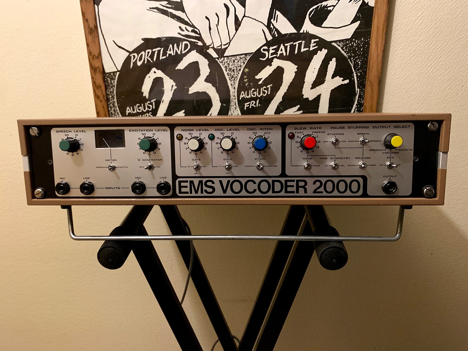 MATRIXSYNTH: EMS Vocoder 2000