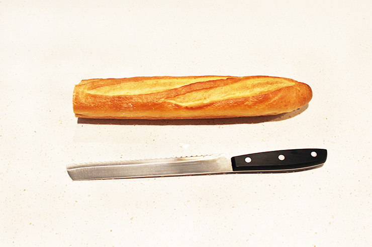 The Blush Blonde: Recipe: Garlic Bread