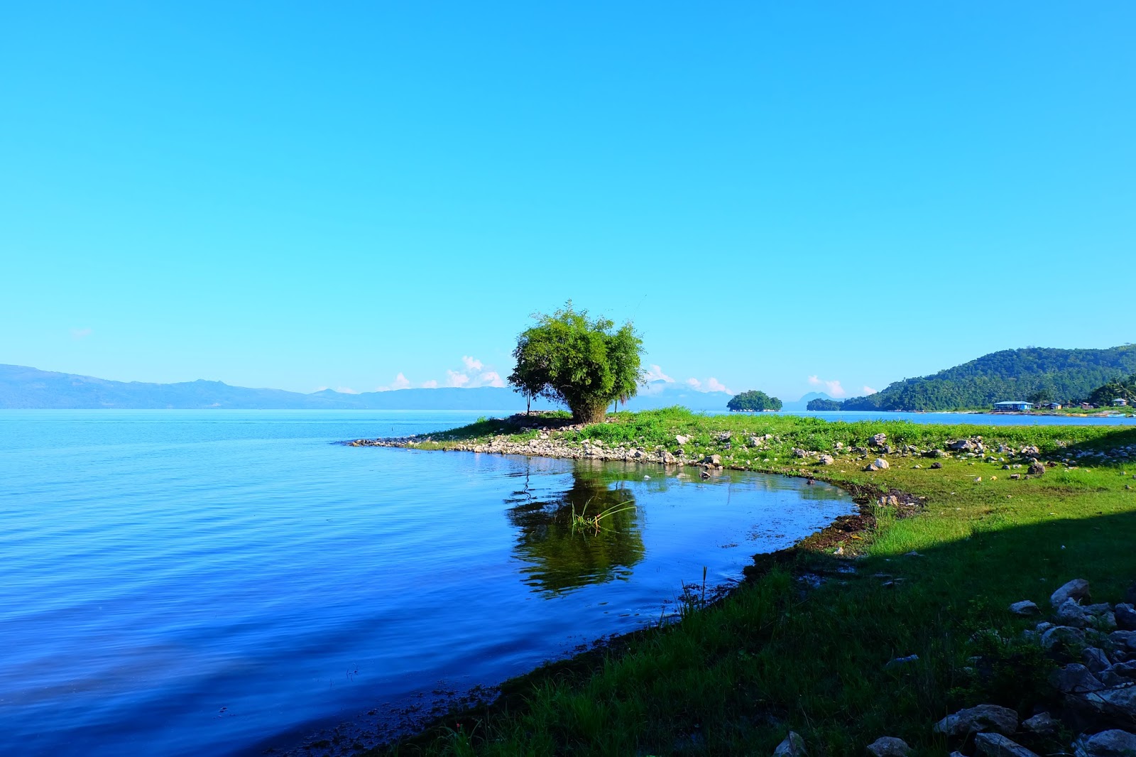 Lake Mainit in Agusan Del Norte - From The Highest Peak to The Deepest Sea