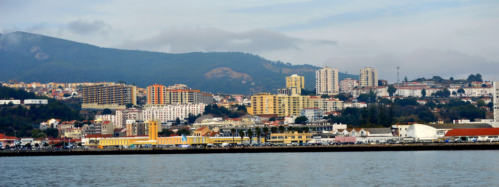 Memoria recente e antiga: Fotografias de Setúbal...