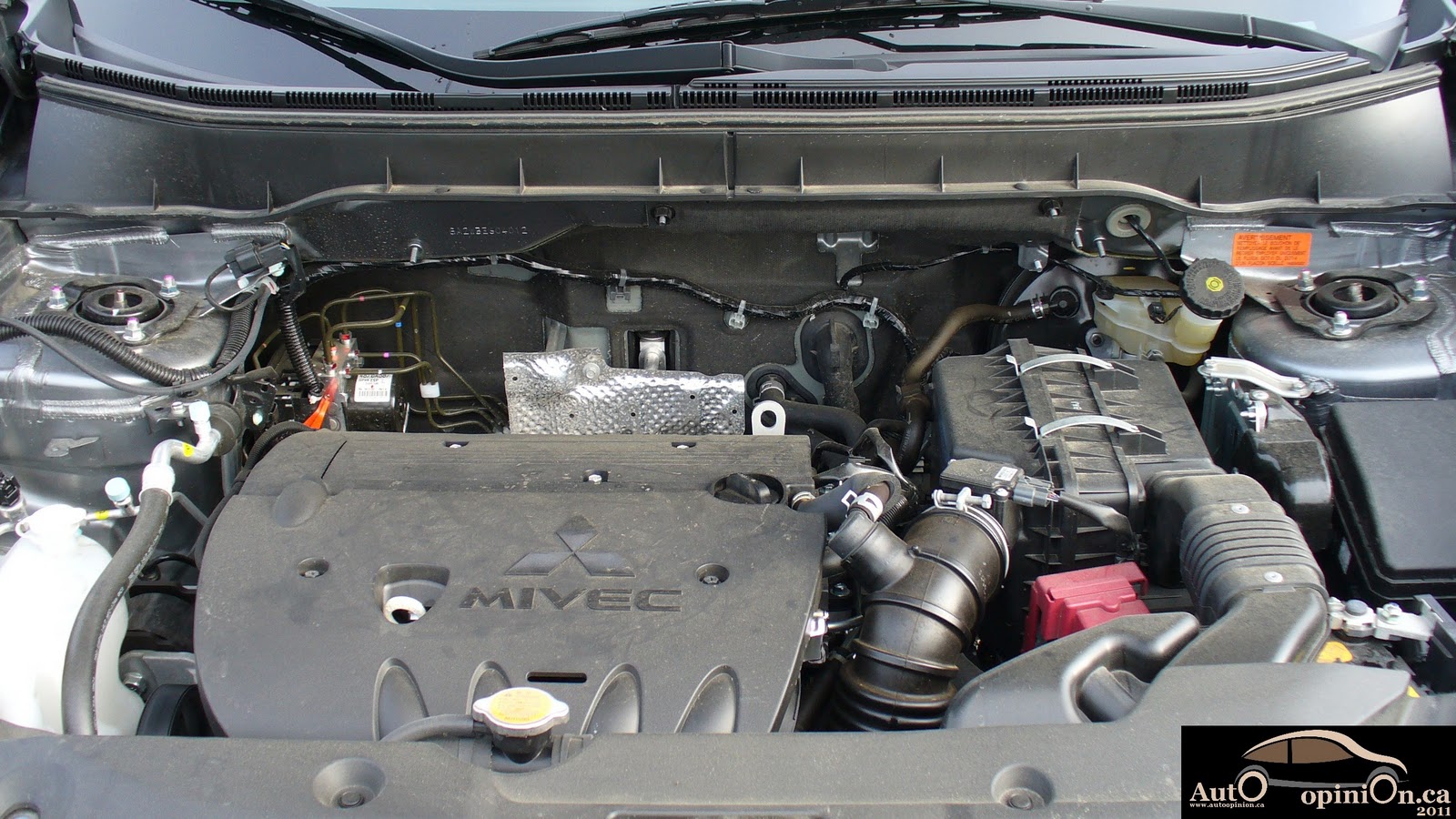 AutoOpinion.ca: Essai routier complet: Mitsubishi RVR 2011