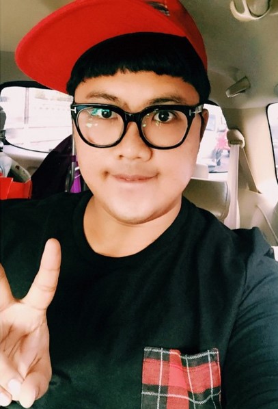 Biodata Dan Profil Ricky Cuaca - Biodata Artis