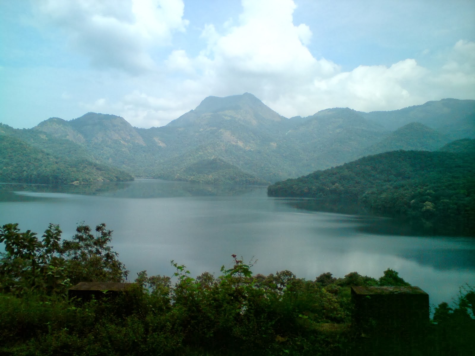 Tamilnadu Tourism: Pothundi Dam, Nelliyampathy